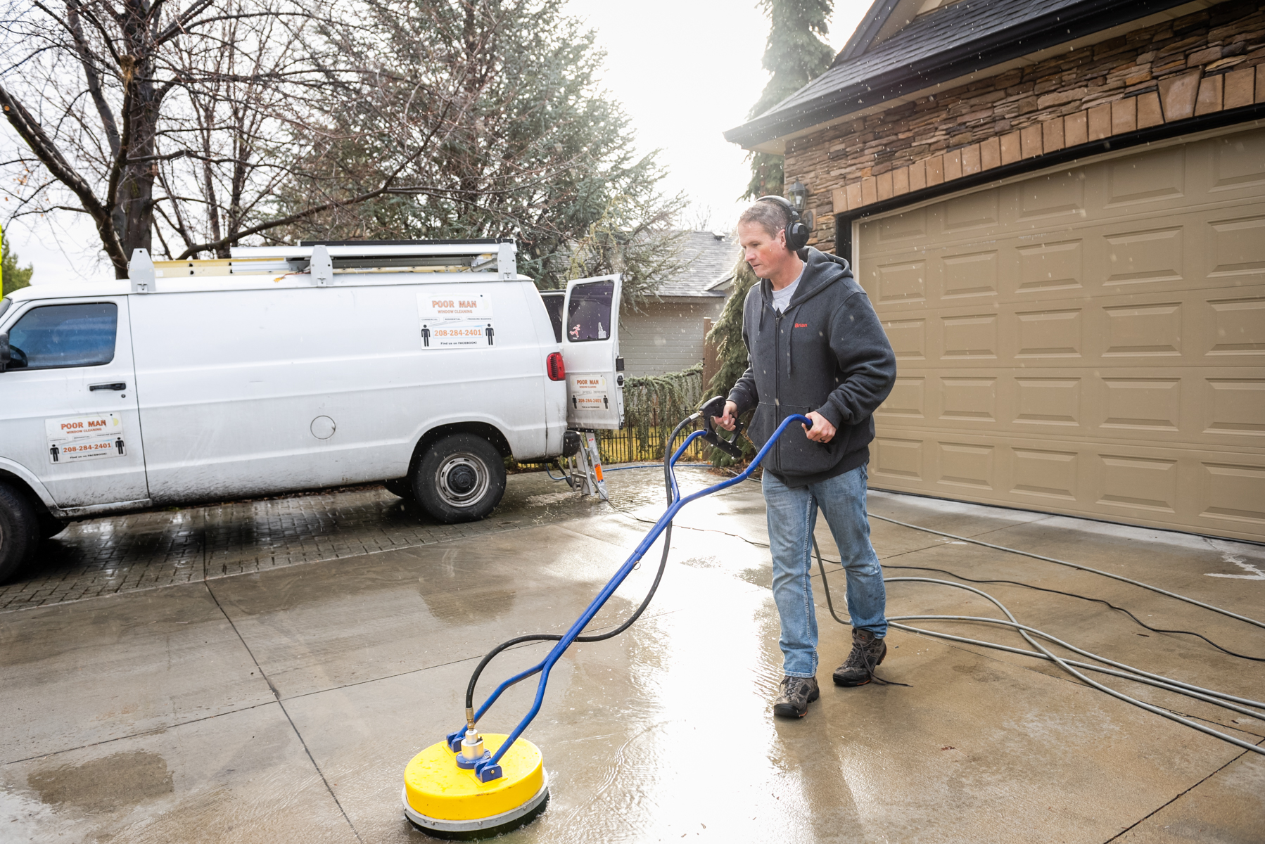 Poor Man Window Cleaning Gallery - POOR MAN WINDOW CLEANING